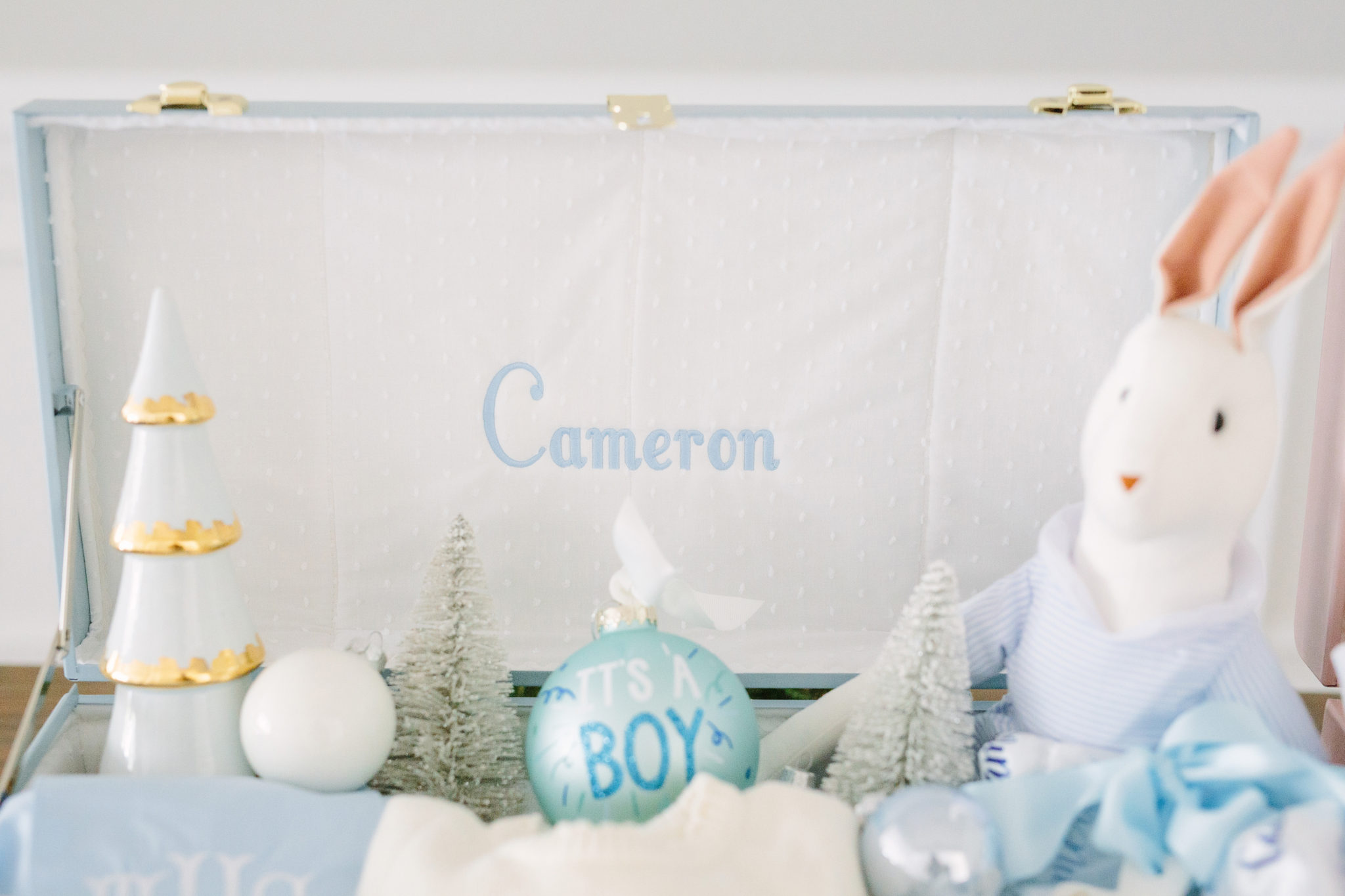 A Keepsake Trunk for Baby’s 1st Christmas